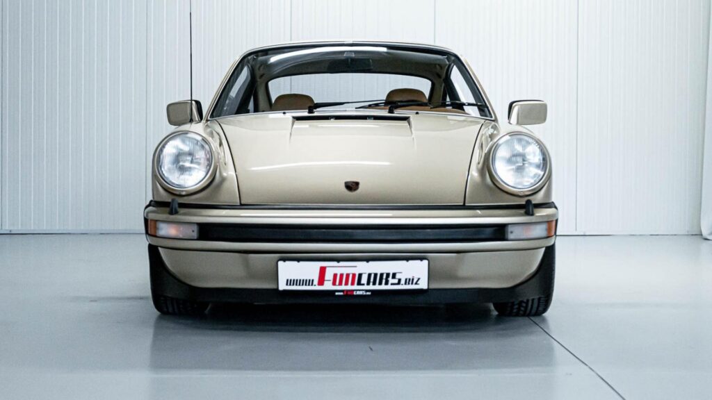 Porsche 911 Carrera 3.0 - Funcars